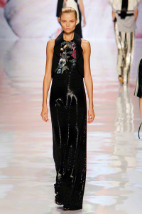 Etro Catwalk Fashion Show Milan SS2013 | Team Peter Stigter, catwalk ...