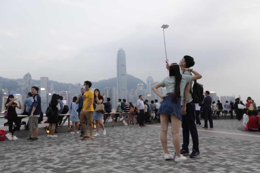 Hong Kong street (fashion) life | Team Peter Stigter, catwalk show ...