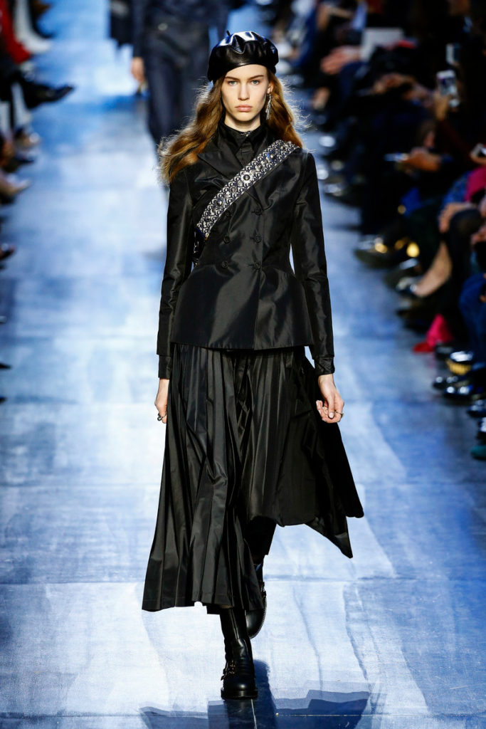 Dior Catwalk Fashion Show Paris Womenswear FW2017 | Team Peter Stigter ...