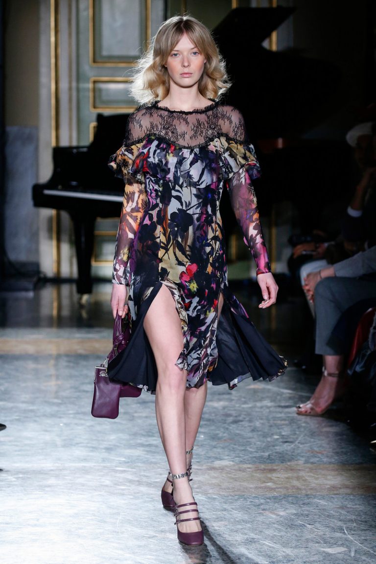 Fall/Winter Catwalk Trend 2017/2018: Winter Florals | Team Peter ...