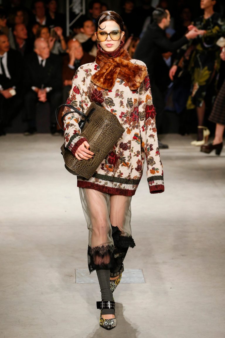 Fall/Winter Catwalk Trend 2017/2018: Winter Florals | Team Peter ...