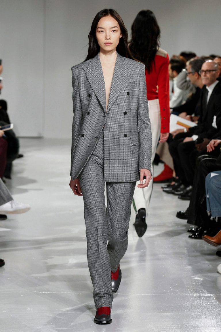 Fall/Winter Catwalk Trend 2017/2018: Grey Suits | Team Peter Stigter ...
