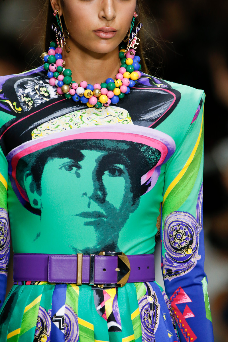 necklace | Team Peter Stigter, catwalk show, streetwear and fashion ...