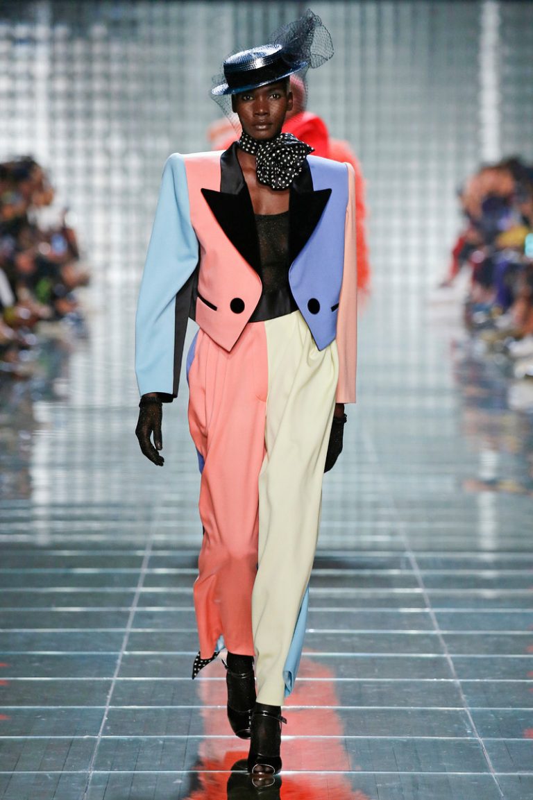 Marc Jacobs Catwalk Fashion Show NYC SS2019 | Team Peter Stigter ...