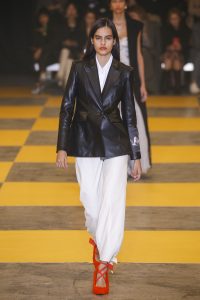 Off-White Catwalk Fashion Show Paris FW2019 | Team Peter Stigter ...
