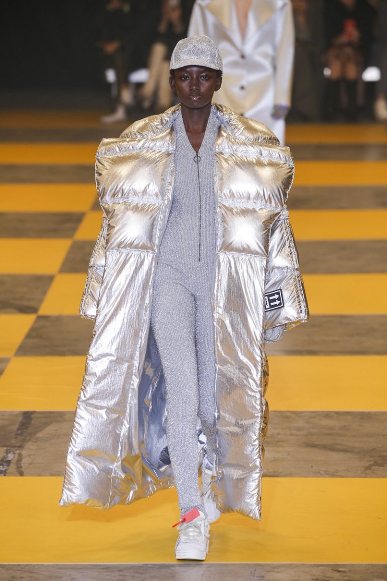 Off-White Catwalk Fashion Show Paris FW2019 | Team Peter Stigter ...