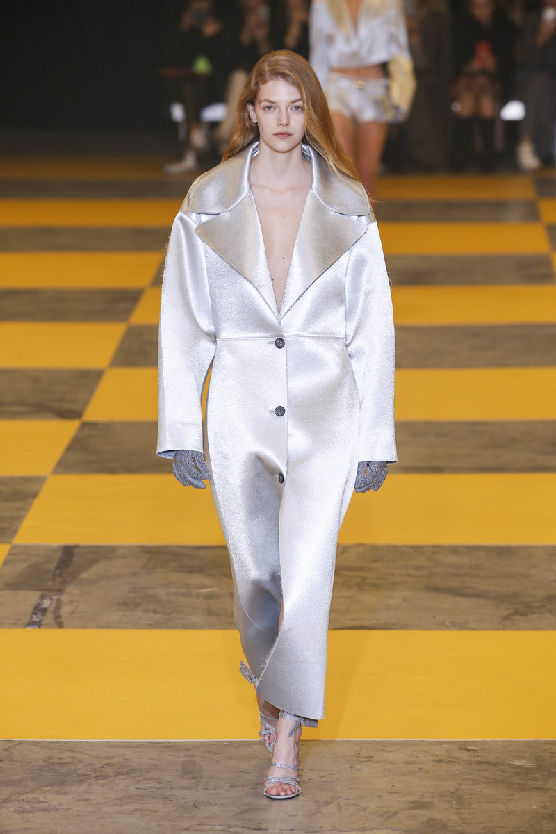Off-White Catwalk Fashion Show Paris FW2019 : Team Peter Stigter ...